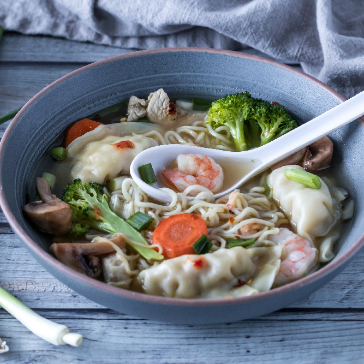 Wor Wonton Soup Classic Wor Wonton Soup Recipe With Delicious Fillings