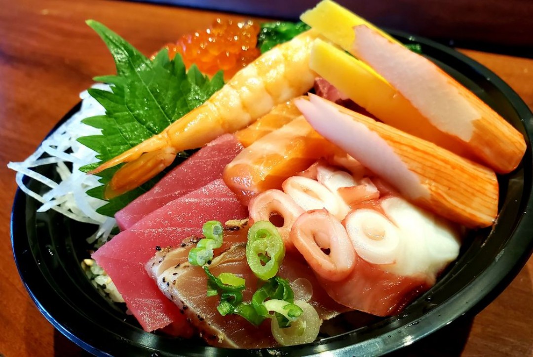 Official Site, Menu and Online Ordering • Isaki Sushi Newbury Park