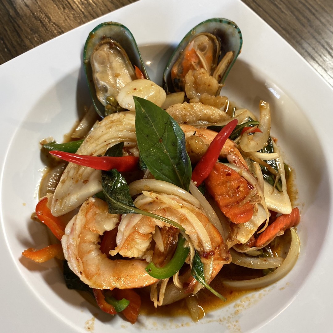 Official Site, Menu and Online Ordering • Nava Thai Cuisine Orange